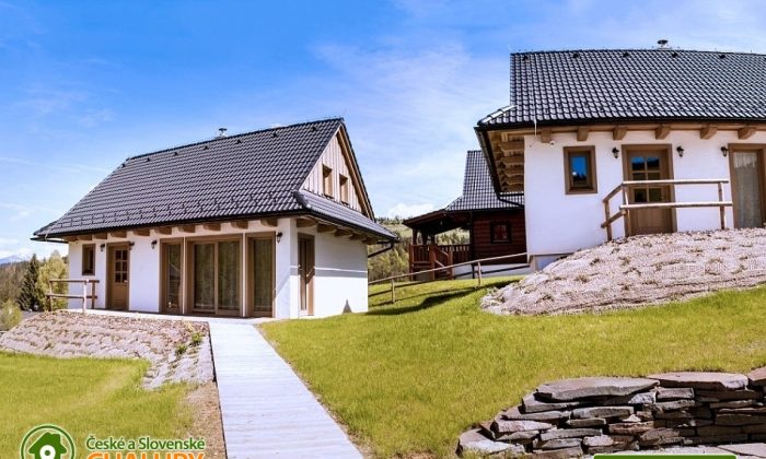 Chaty Urbanove sestry – Čierny Balog_Horehroní | Svět cestovatele